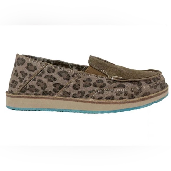 Very G | Shoes | Very G Brown Cheetah Sneaker | Poshmark